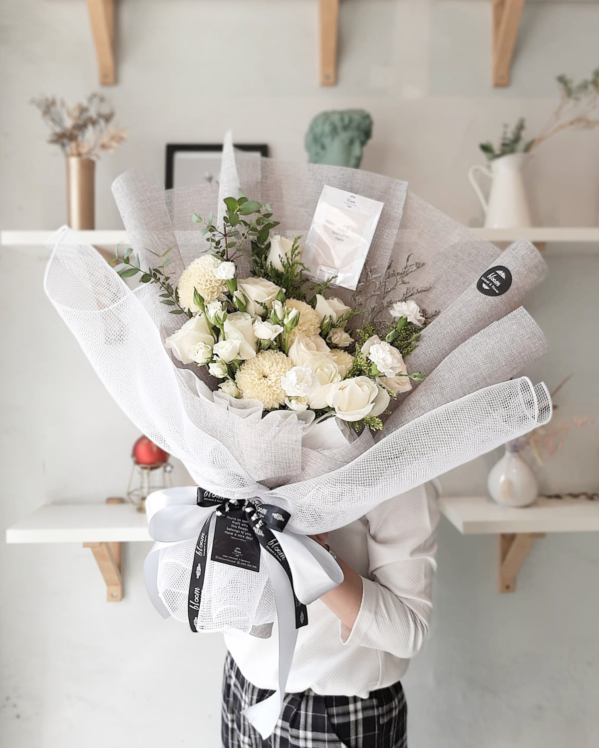 Fresh Simplicity White Bouquet - Bloom Bouquet & Flower